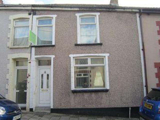 3 Bedrooms Terraced house for sale in Elm Street, Aberbargoed CF81
