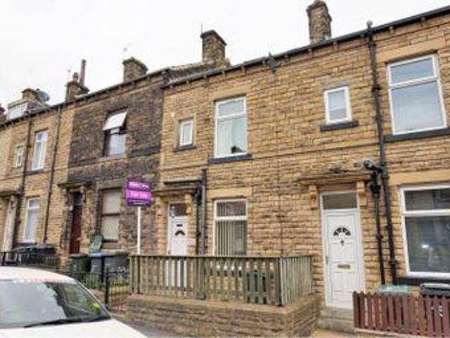 3 Bedrooms Terraced house for sale in Fagley Place, Bradford BD2