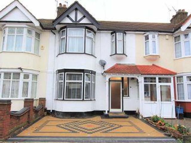 3 Bedrooms Terraced house for sale in Fairfield Road, Ilford, Essex IG1