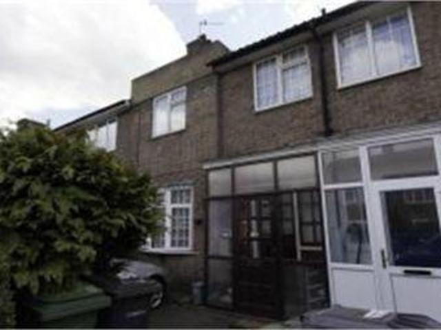3 Bedrooms Terraced house for sale in Farmfield Road, Bromley, Kent BR1