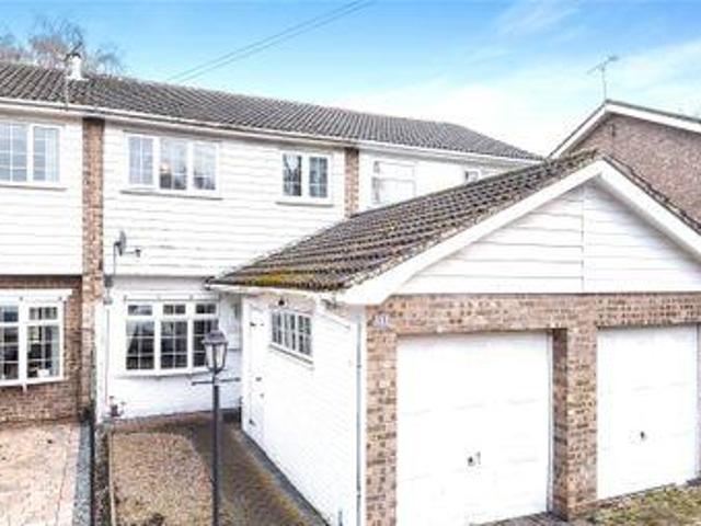 3 Bedrooms Terraced house for sale in Farrington Crescent, Lincoln LN6