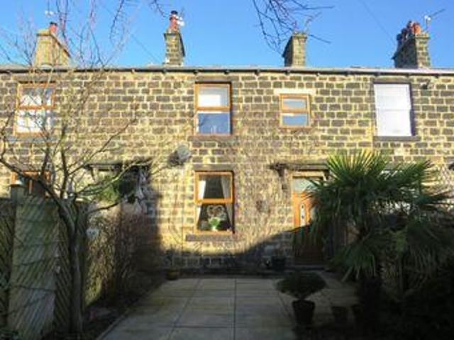 3 Bedrooms Terraced house for sale in Football, Yeadon, Leeds LS19