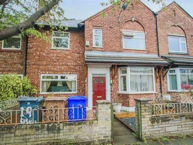 3 Bedrooms Terraced house for sale in Gaskell Road, Eccles, Manchester M30