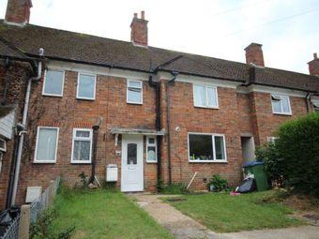 3 Bedrooms Terraced house for sale in Gibbon Road, Newhaven BN9