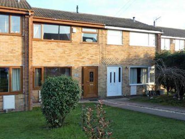 3 Bedrooms Terraced house for sale in Glendale Close, Barnsley S75