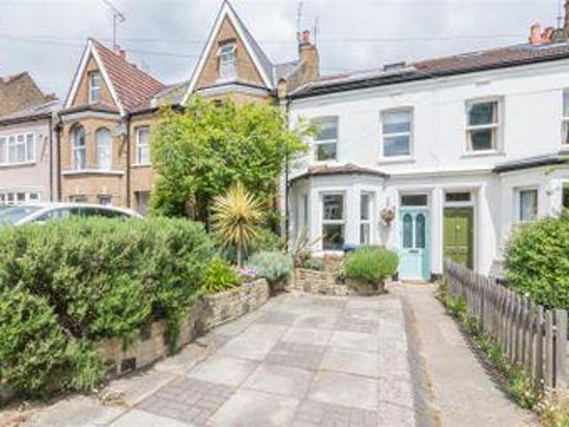 3 Bedrooms Terraced house for sale in Gordon Hill, Enfield EN2