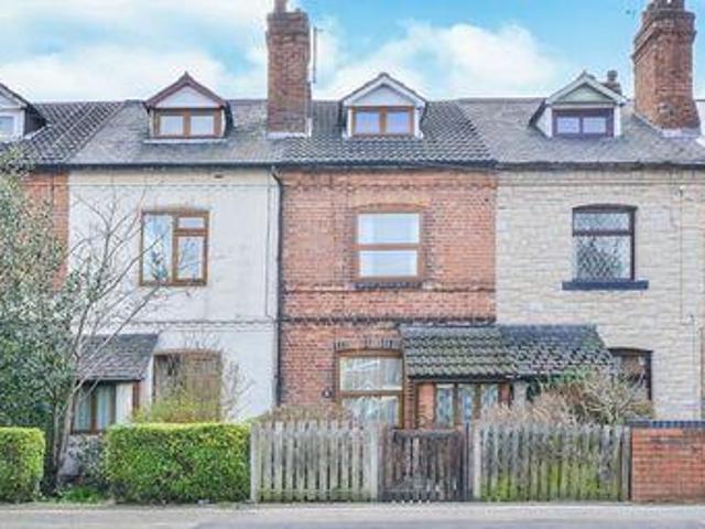 3 Bedrooms Terraced house for sale in Greenhills Road, Eastwood, Nottingham NG16