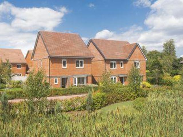 3 Bedrooms Terraced house for sale in ´´Hutchins´´ at Hyde End Road, Spencers Wood, Reading RG7