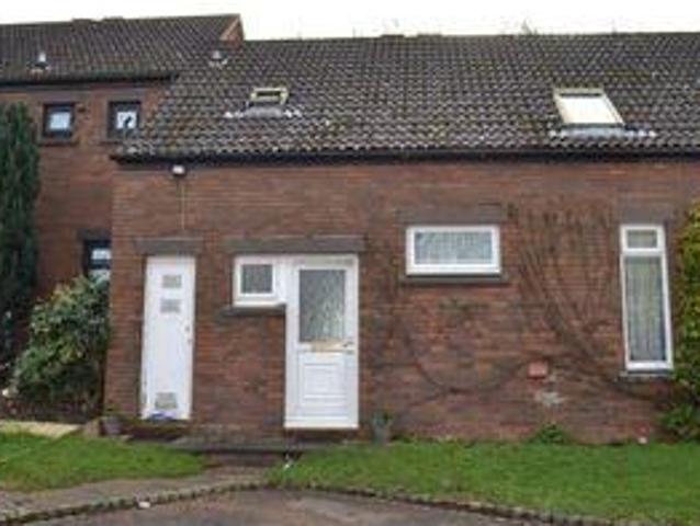 3 Bedrooms Terraced house for sale in Hembury Place, Briar Hill, Northampton NN4