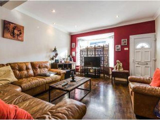 3 Bedrooms Terraced house for sale in Henley Road, London N18