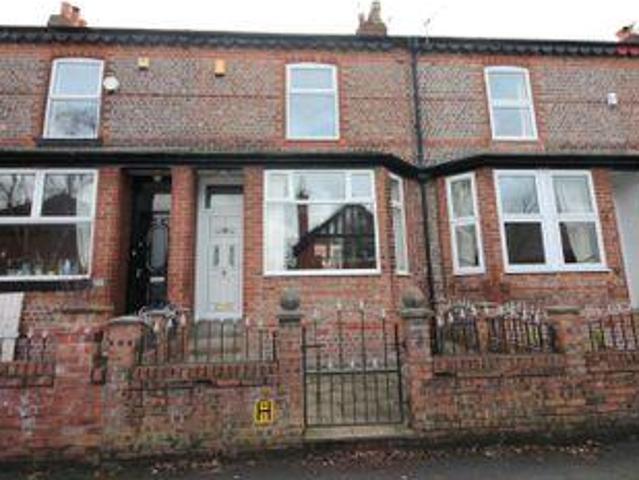 3 Bedrooms Terraced house for sale in Hereford Grove, Urmston, Manchester M41