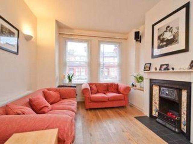 3 Bedrooms Terraced house for sale in Hewitt Avenue, Wood Green N22
