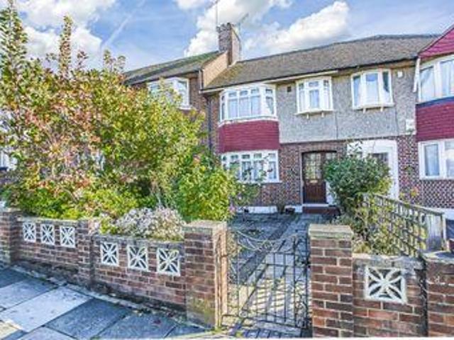 3 Bedrooms Terraced house for sale in Hillcross Avenue, Morden SM4