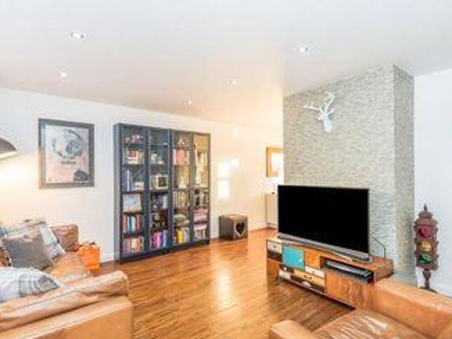 3 Bedrooms Terraced house for sale in Hollow Croft, Northfield, Birmingham, West Midlands B31
