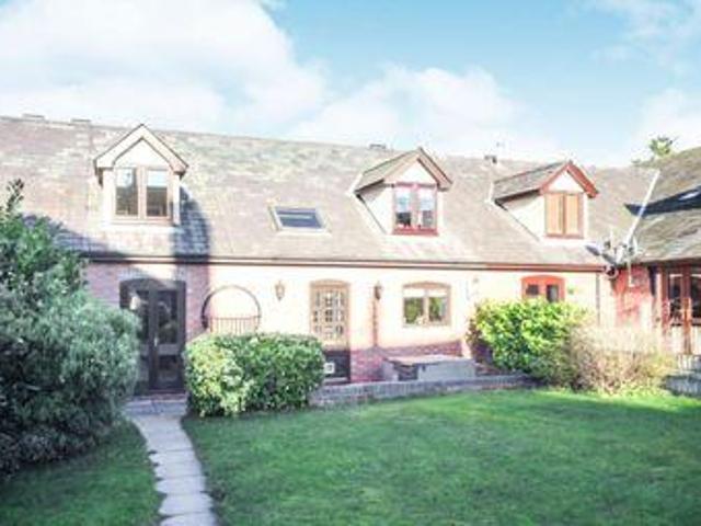 3 Bedrooms Terraced house for sale in Holywell Lane, Clutton, Chester CH3