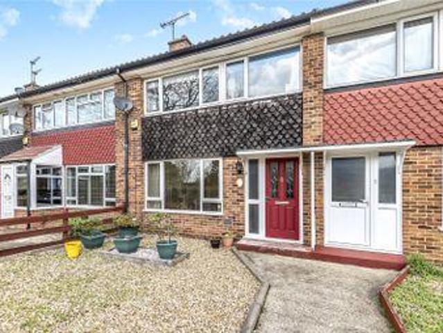 3 Bedrooms Terraced house for sale in Hoskins Close, Hayes, Middlesex UB3