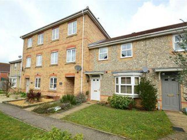 3 Bedrooms Terraced house for sale in Ivy Walk, Hatfield, Hertfordshire AL10
