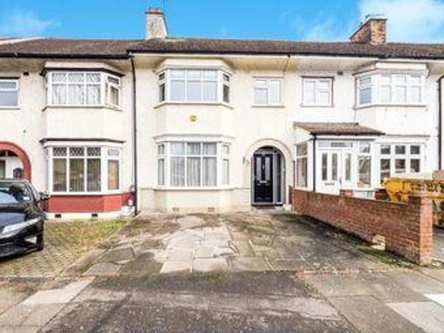 3 Bedrooms Terraced house for sale in Ilford, Essex, United Kingdom IG2