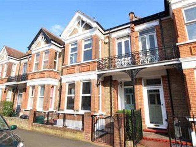 3 Bedrooms Terraced house for sale in Kendall Road, Beckenham BR3