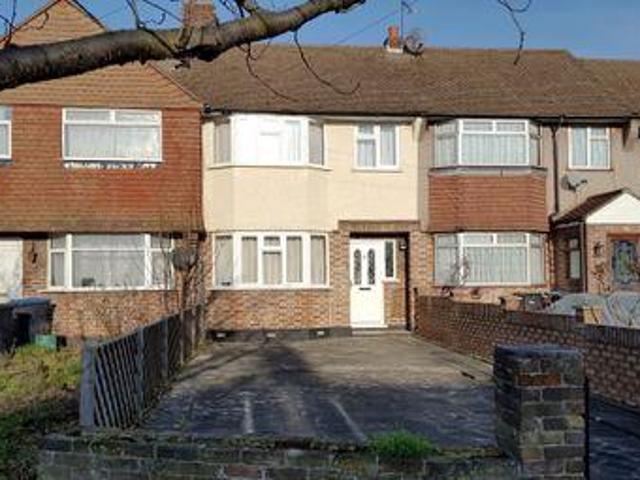 3 Bedrooms Terraced house for sale in Kenilworth Crescent, Enfield EN1