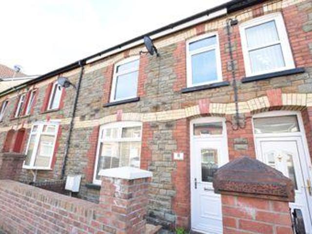 3 Bedrooms Terraced house for sale in King Street, Cwmfelinfach, Newport NP11