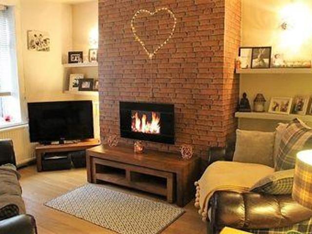 3 Bedrooms Terraced house for sale in King Street, Hollingworth, Hyde SK14
