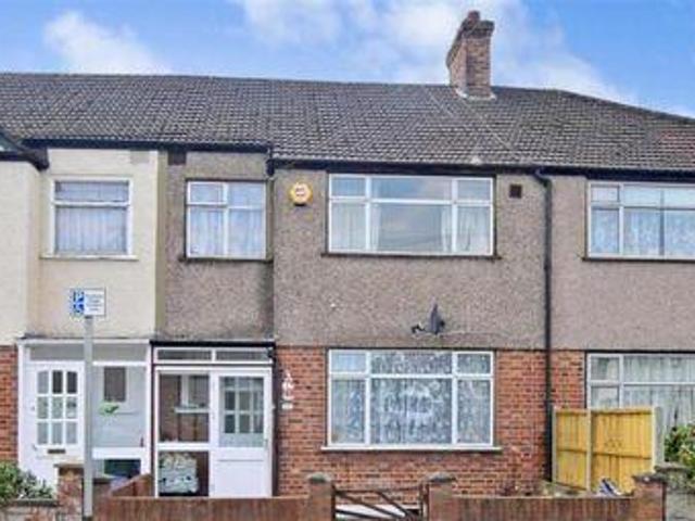 3 Bedrooms Terraced house for sale in Kingsmead Avenue, Mitcham CR4