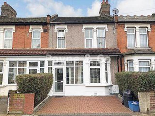 3 Bedrooms Terraced house for sale in Kingston Road, Ilford IG1