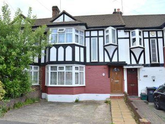 3 Bedrooms Terraced house for sale in Lynmouth Avenue, Morden, Surrey. SM4