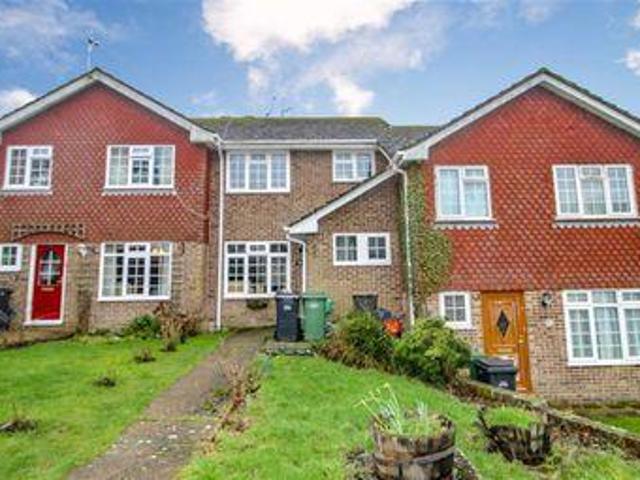 3 Bedrooms Terraced house for sale in Lynwood Close, St Leonards On Sea, East Sussex TN37