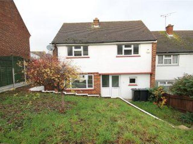 3 Bedrooms Terraced house for sale in Livingstone Road, Gravesend, Kent DA12