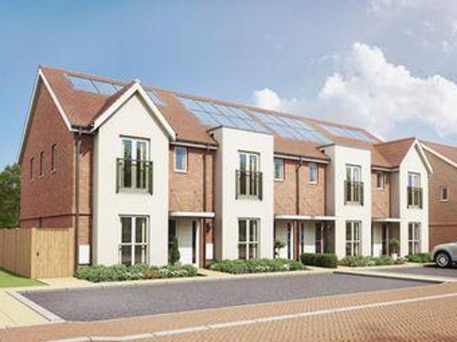 3 Bedrooms Terraced house for sale in Longwick Road, Princes Risborough HP27