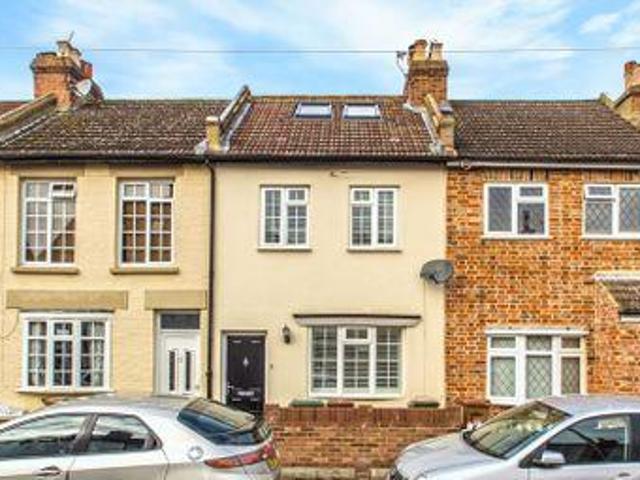 3 Bedrooms Terraced house for sale in Longfellow Road, Worcester Park KT4