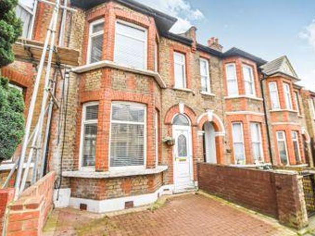 3 Bedrooms Terraced house for sale in Paget Road, Ilford IG1