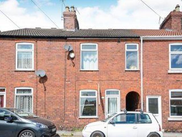 3 Bedrooms Terraced house for sale in Park Street, Chesterfield, Derbyshire S40