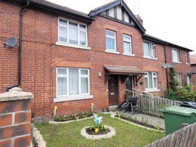 3 Bedrooms Terraced house for sale in Parker Road, Thornhill Lees, Dewsbury WF12