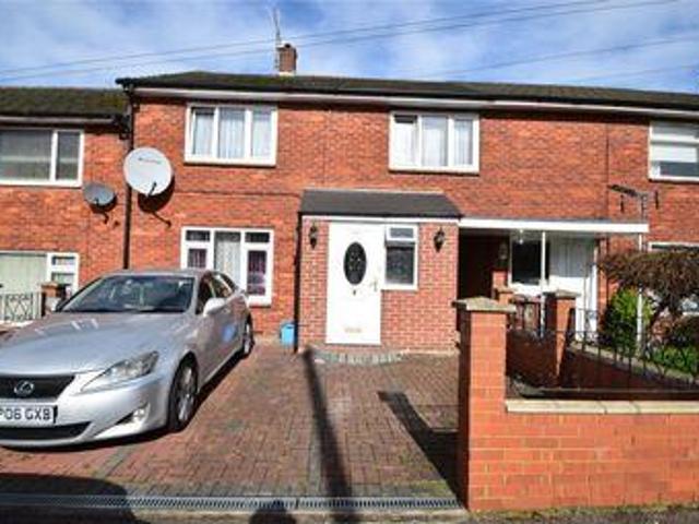 3 Bedrooms Terraced house for sale in Penn Road, Stevenage, Hertfordshire SG1