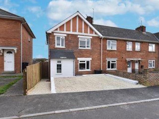3 Bedrooms Terraced house for sale in Penn View, Wincanton BA9