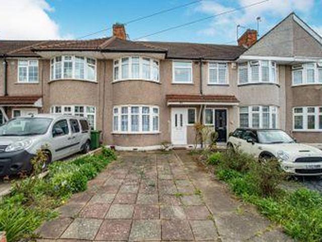 3 Bedrooms Terraced house for sale in Pinewood Avenue, Sidcup DA15