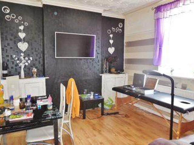 3 Bedrooms Terraced house for sale in Railway Street, Splott, Cardiff CF24