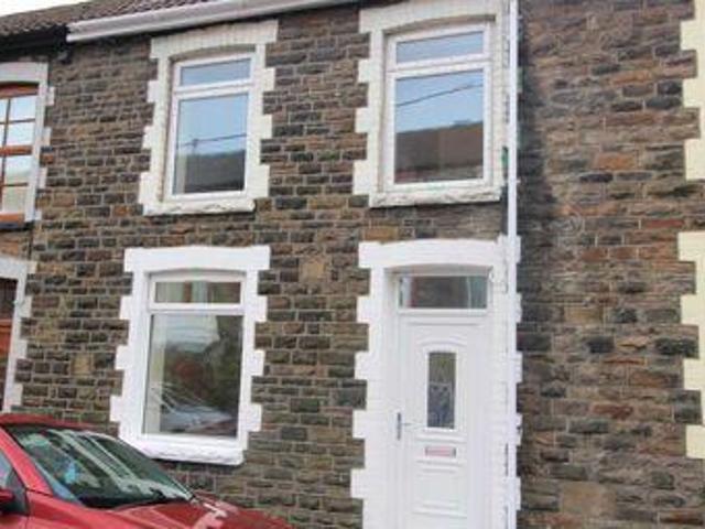 3 Bedrooms Terraced house for sale in Rhys Street, Trealaw, Tonypandy CF40