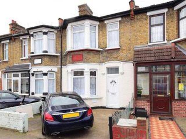3 Bedrooms Terraced house for sale in Richmond Road, Ilford, Essex IG1