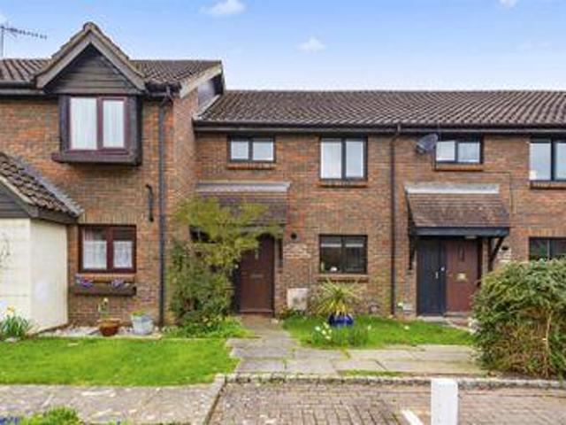 3 Bedrooms Terraced house for sale in Rickwood, Horley RH6