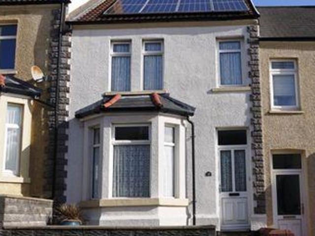 3 Bedrooms Terraced house for sale in Robert Street, Barry CF63