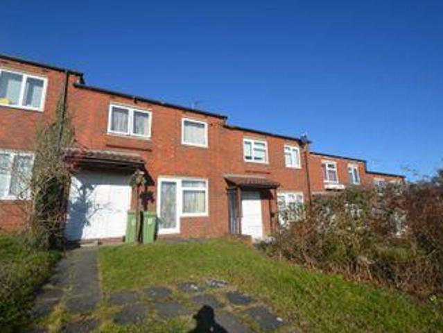3 Bedrooms Terraced house for sale in Stamford Avenue, Springfield, Milton Keynes MK6