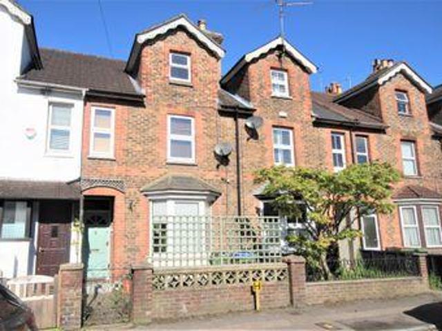 3 Bedrooms Terraced house for sale in Station Road, Horsham RH13