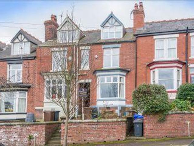 3 Bedrooms Terraced house for sale in Strathtay Road, Sheffield S11