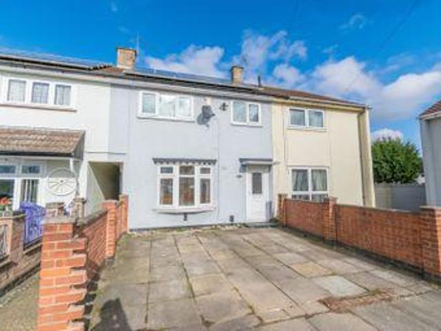 3 Bedrooms Terraced house for sale in Sturdee Green, Leicester LE2