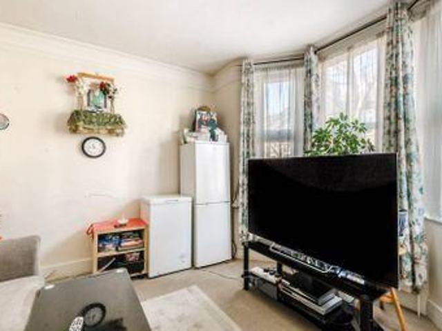 3 Bedrooms Terraced house for sale in Sutherland Road, Croydon CR0