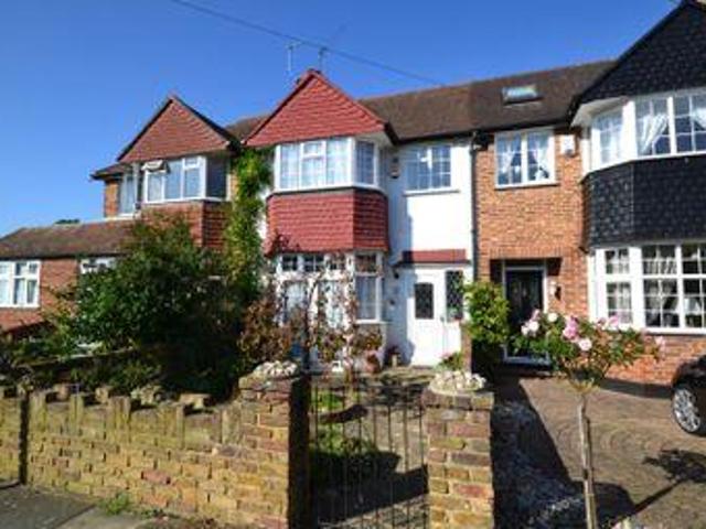 3 Bedrooms Terraced house for sale in Salcombe Drive, Morden SM4